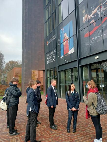 University Campus Visit - News - The Chase School